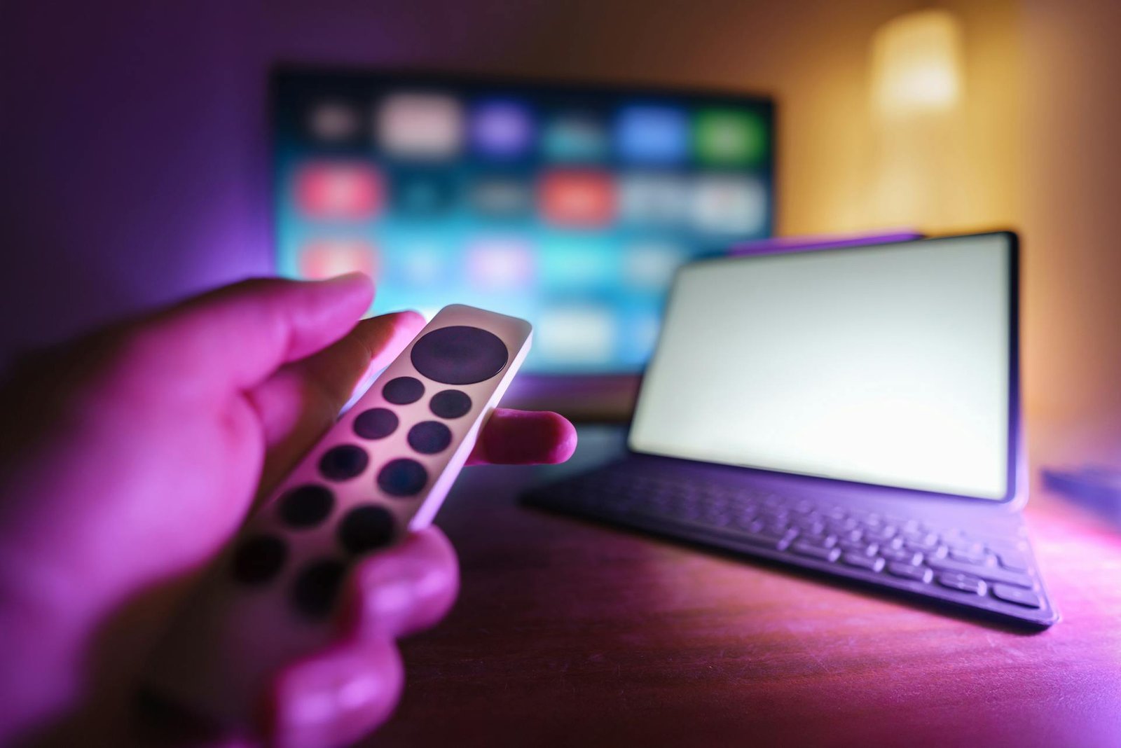 How to Choose the Best IPTV Providers in the UK (2026 Guide) - StoryMag